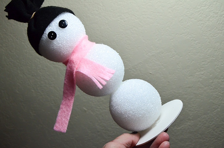 Kids Craft: Styrofoam Snowman