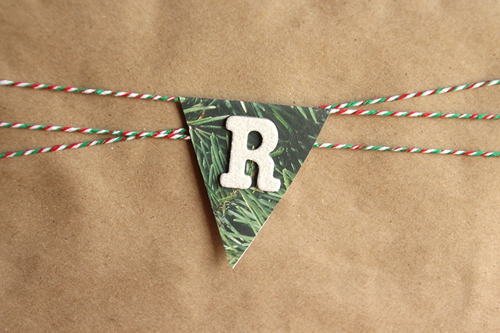 Merry Gift Wrap Banner